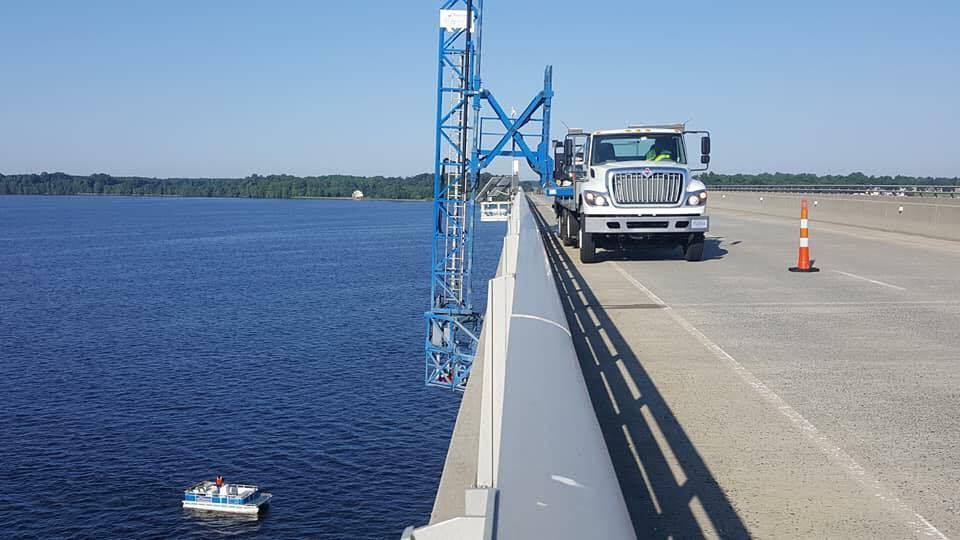 Under Bridge Inspection and Repair Equipment Platforms - Eastern ...